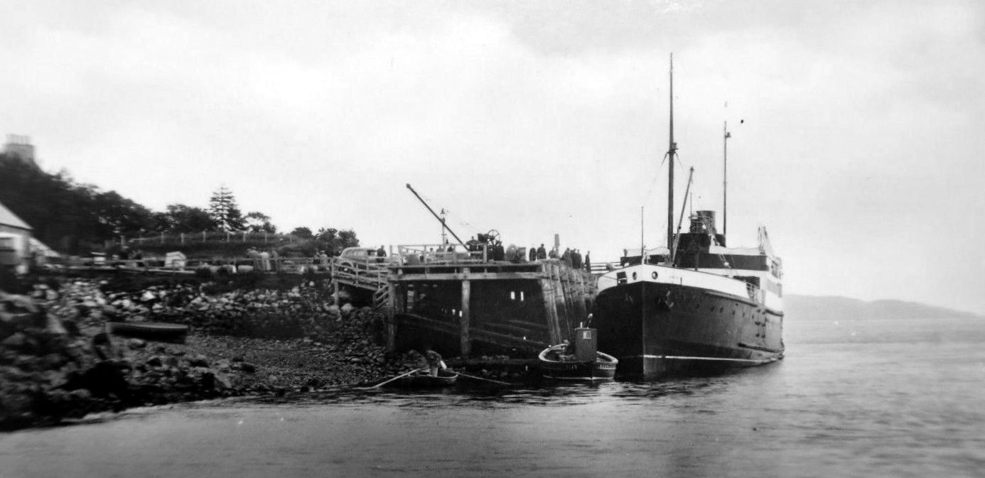 Tour Scotland: Old Travel Blog Photograph Ferry Tarbert Isle Of Harris ...