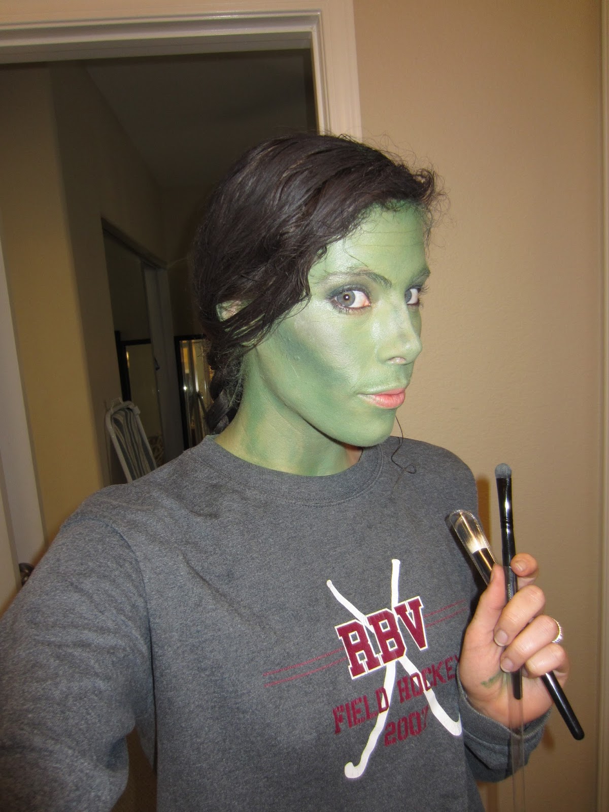 Amanda Did It: DIY Projects: Elphaba Cosplay Tutorial