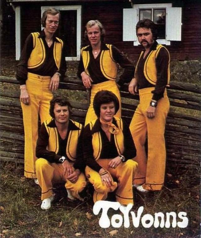 Svenska Dansband: 43 Vintage Portraits of Swedish Dance Bands of the ...