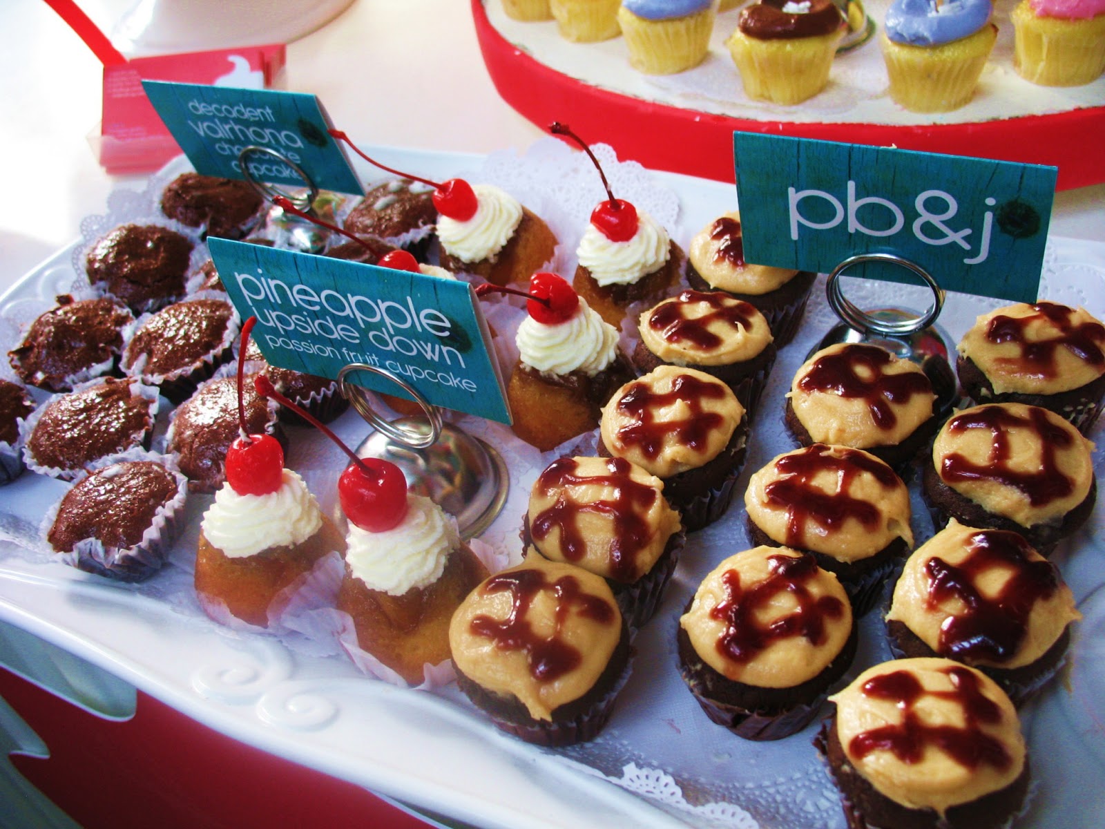 Gridcrosser: A Haven of Tastes: A Short Food Tour of the Bonifacio ...