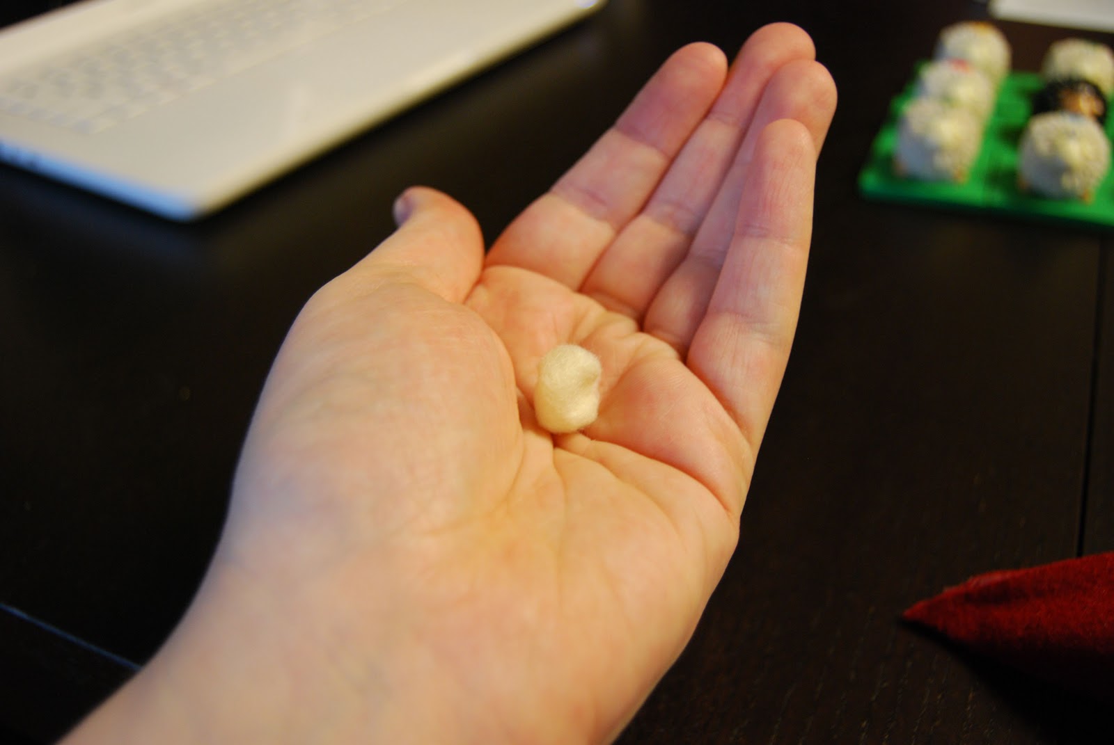 Adventures of a Nervous Knitter: Photo Tutorial: Felt Gnomes