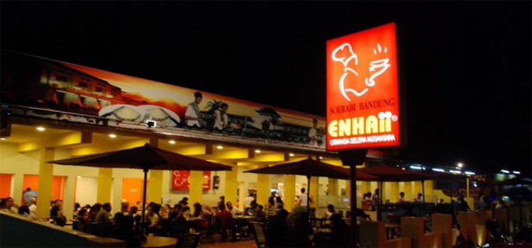 Surabi Enhai, Surabi With Various Options of Topping