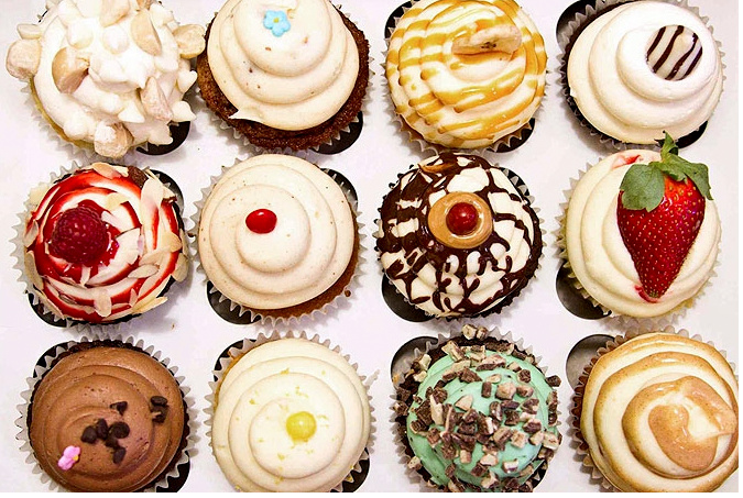 Real College Student of Atlanta: Eating in ATL {CamiCakes Cupcakes}