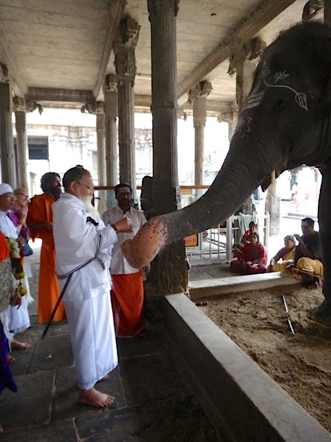 Sri Ratu Peranda Visits Arunachaleswarar Temple - ARUNACHALA GRACE