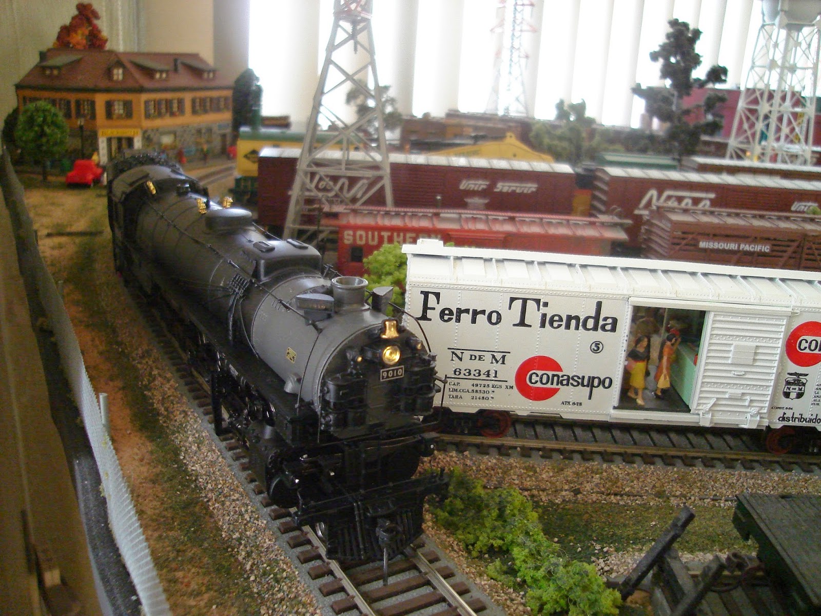 FERROMODELISMO; Mi línea férrea