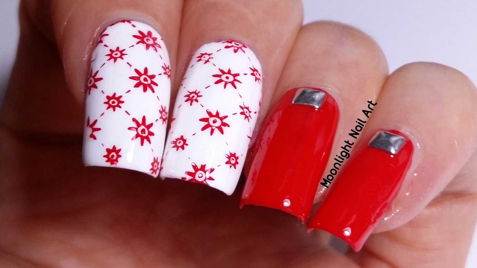 Red And White Flower Nails