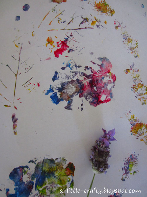 A Little Crafty: Nature Printing