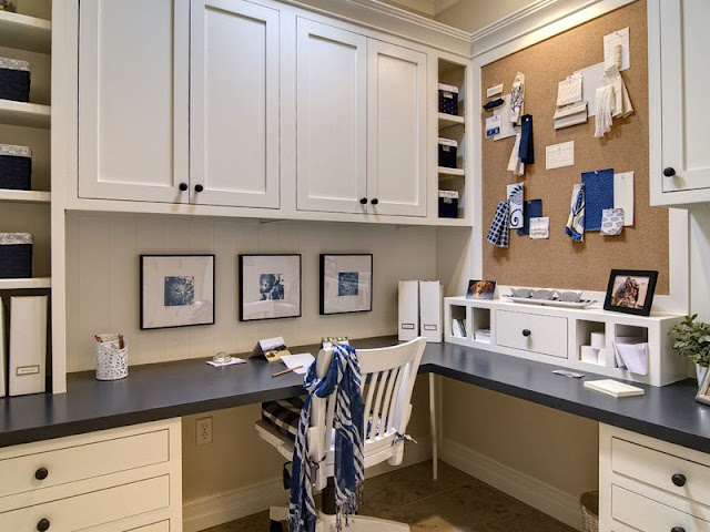 Elegant Kitchen Bulletin Board Ideas - Round Kitchen