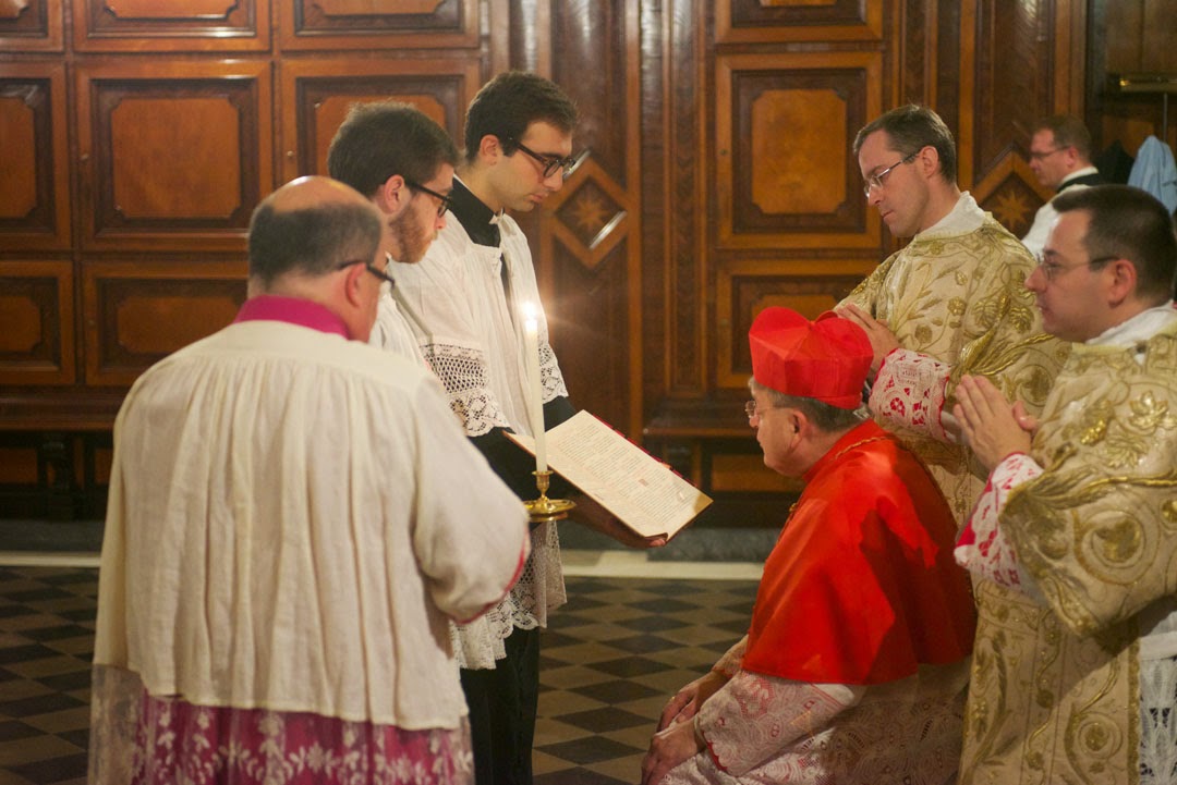 New Liturgical Movement: Pontifical Vesture: Putting on the Full Armor ...