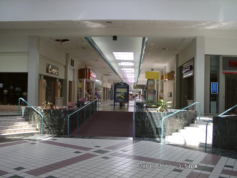 Sky City: Retail History: Clearwater Mall: Clearwater, FL