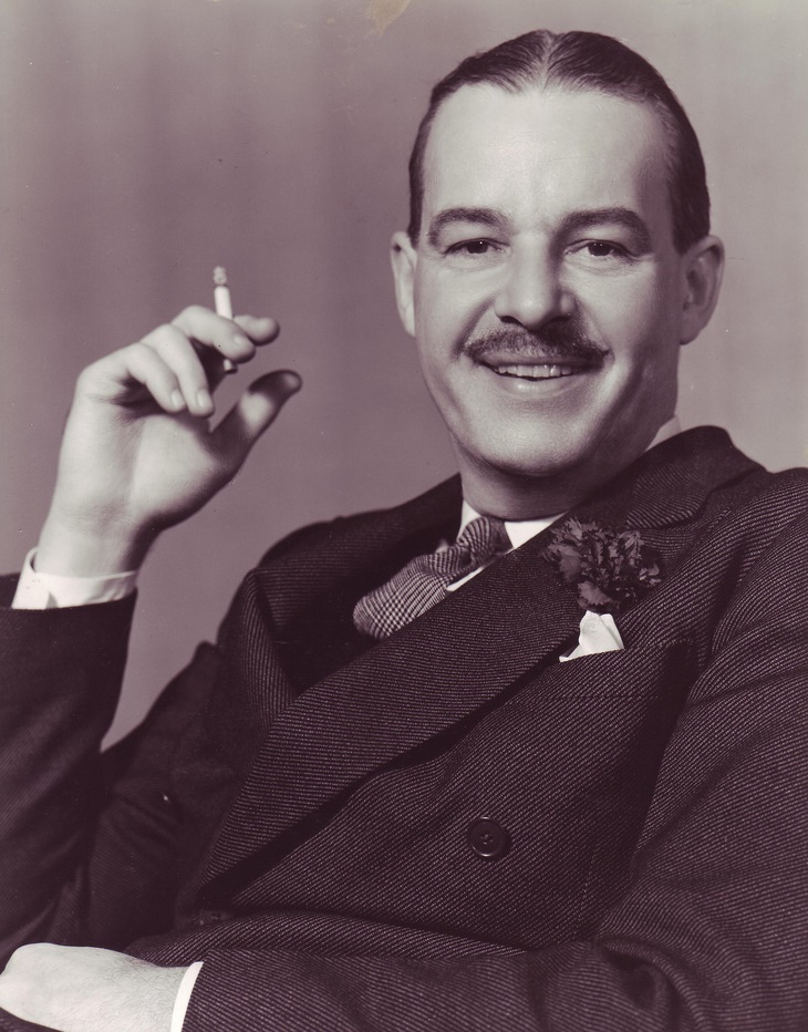 O FALCÃO MALTÊS: ***************** HOLLYWOOD SAI do ARMÁRIO