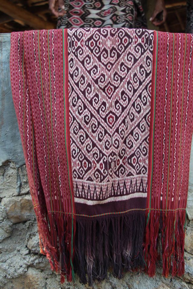 "FLOBAMORATA" The Souls Of East Nusa Tenggara Province: Pesona Tenun ...