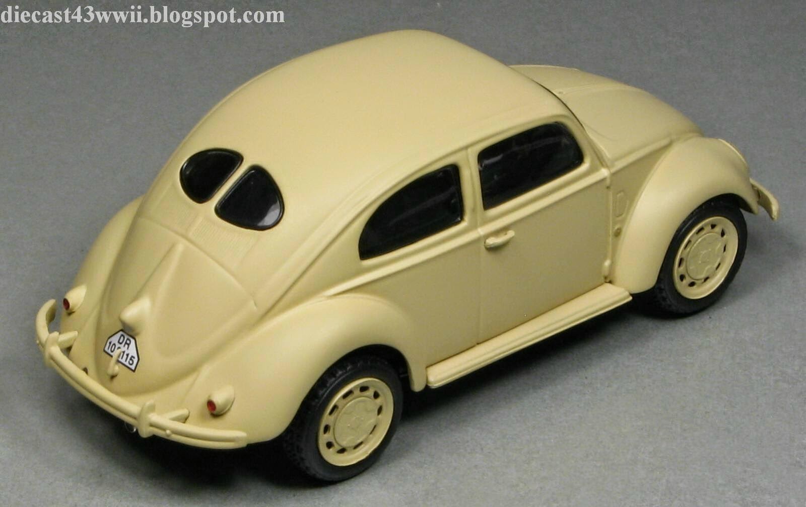 Military scale models: VW Brezelkäfer. Schuco