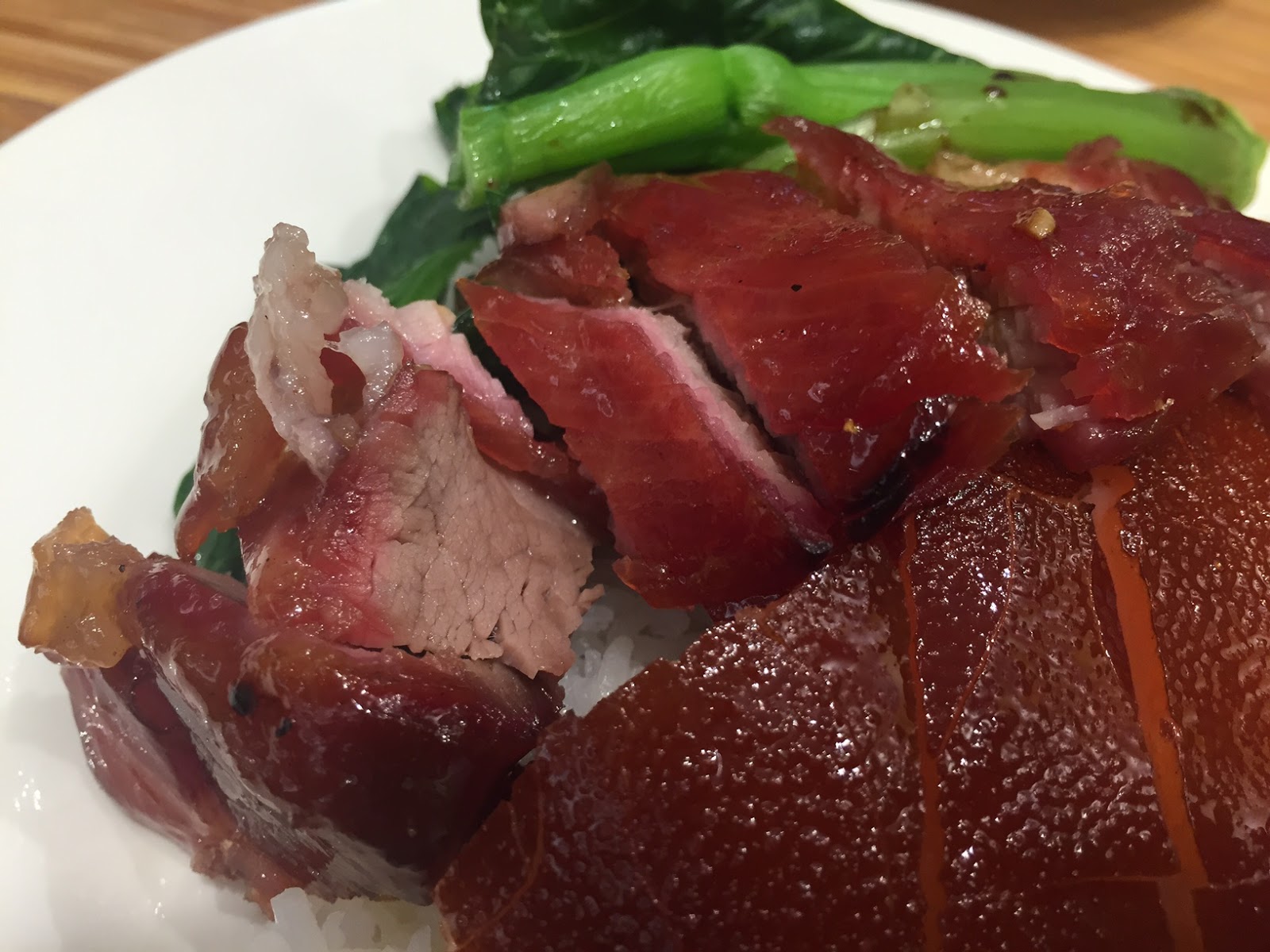 VCY Blog: [食評]：乳豬叉燒飯 @ 宏發燒臘飯店