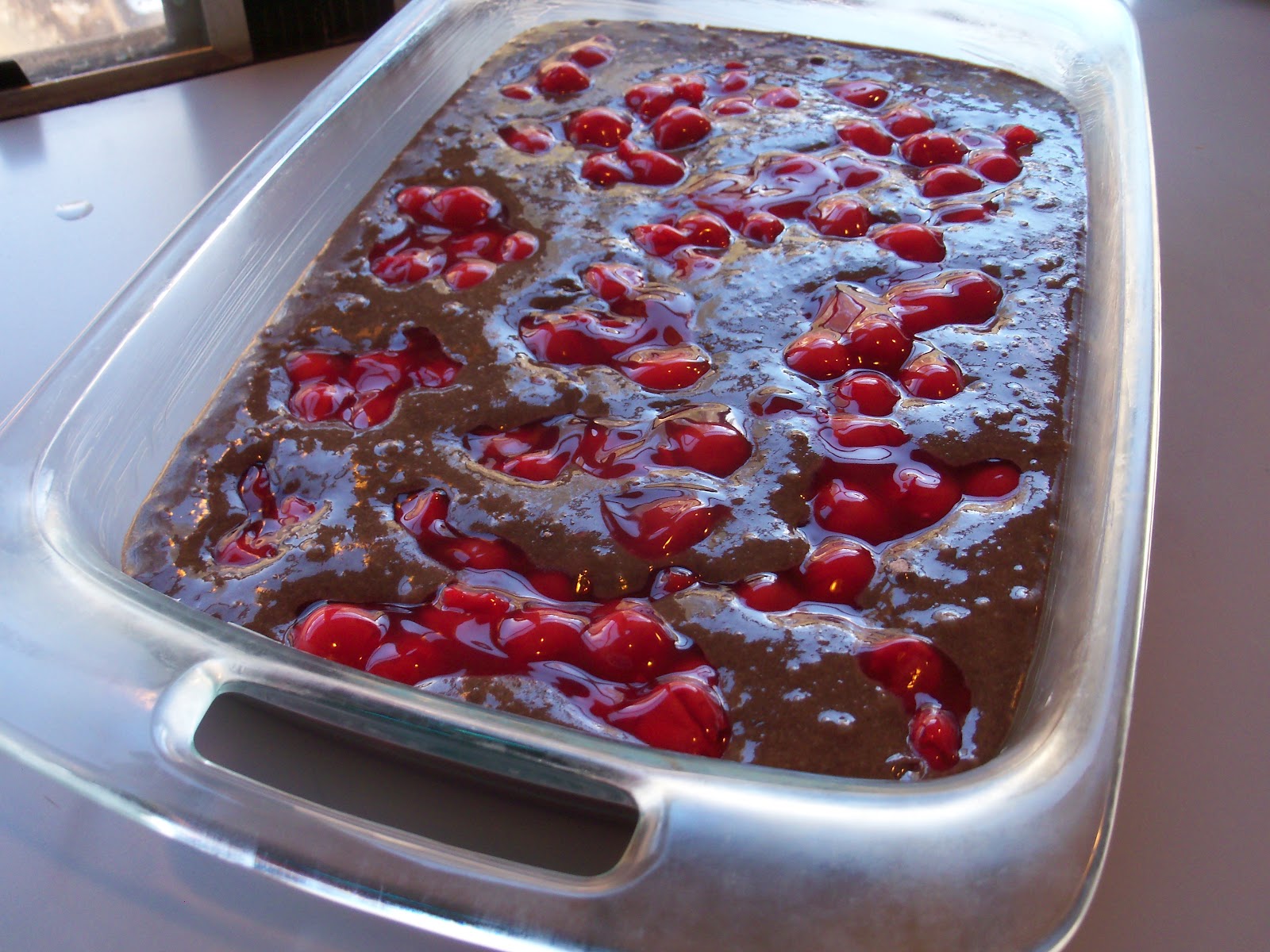 My Life's Little Distractions: SUPER EASY "Black Forest" Cake