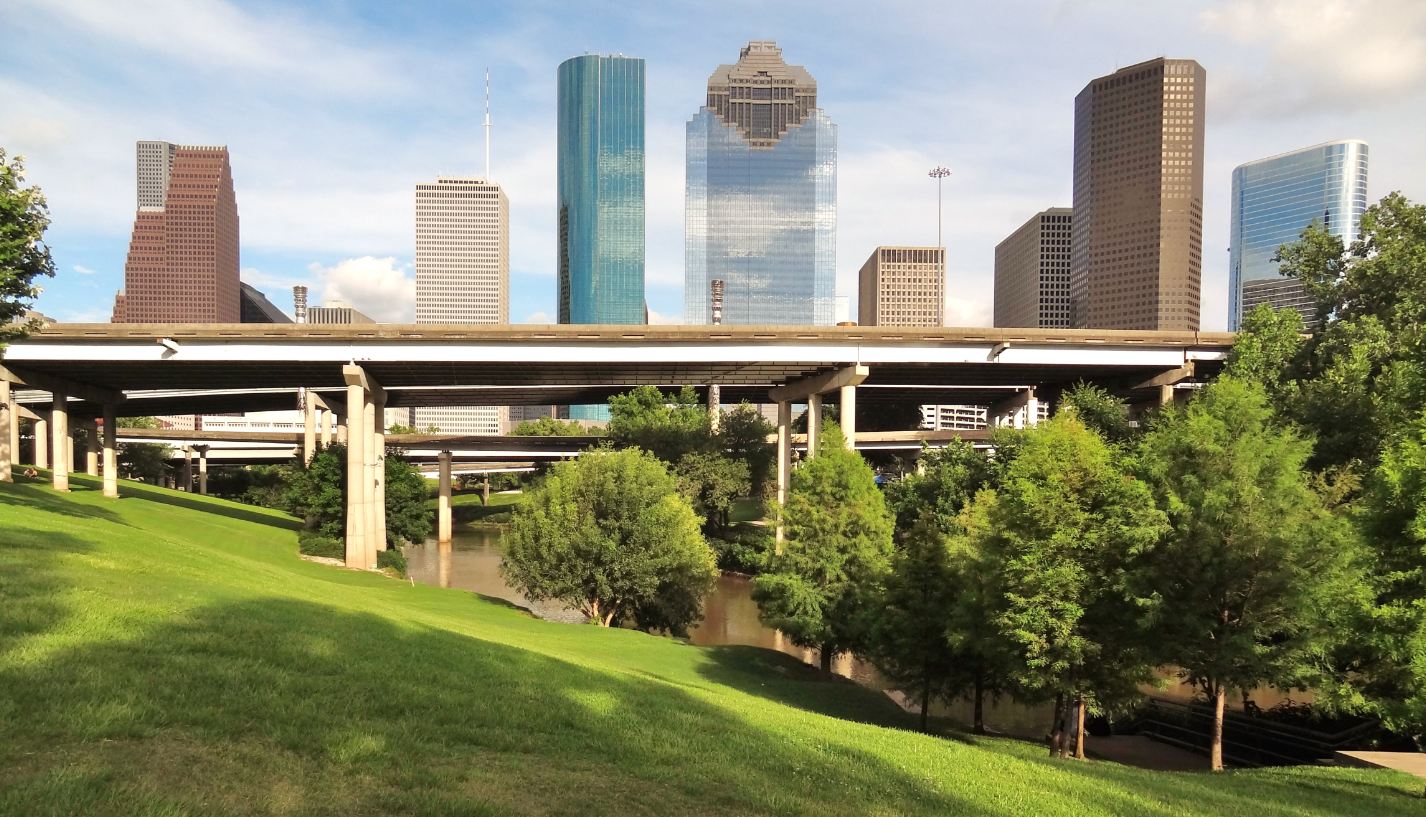 Houston in Pics: Houston skyline view of Downtown from the banks of Buf