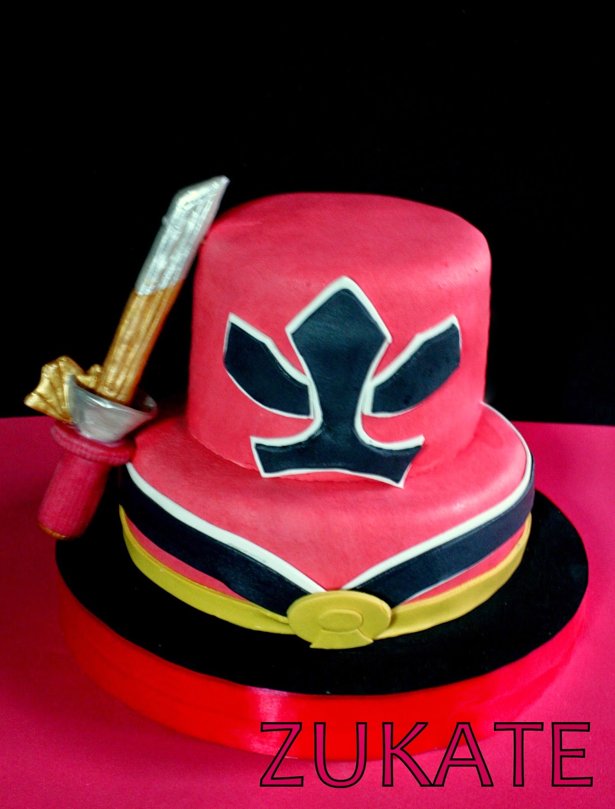 TORTA DE POWER RANGER ROJO PARA CECILIA | ZUKATE