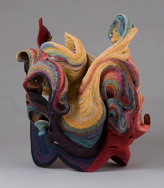 Prism of Threads : ⋯ Coiled Threads ⋯