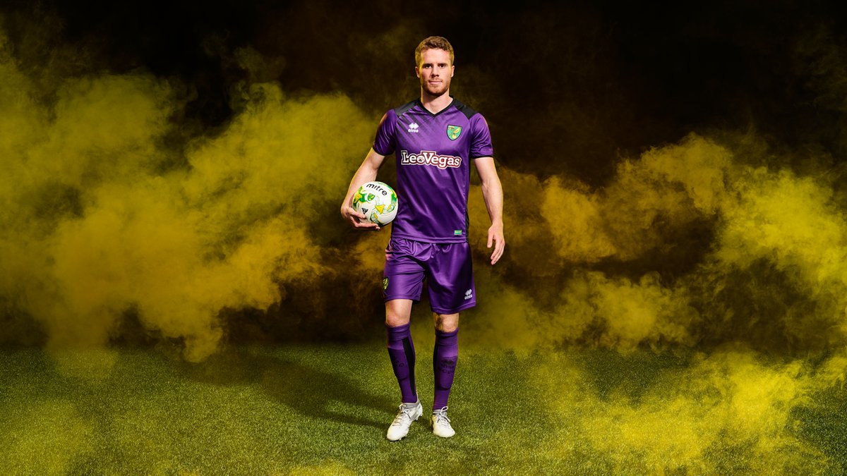 Norwich 17-18 Third Kit Released - Footy Headlines