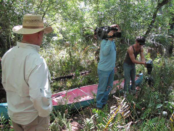 Sayang Wayang: Hell Glades (2013)