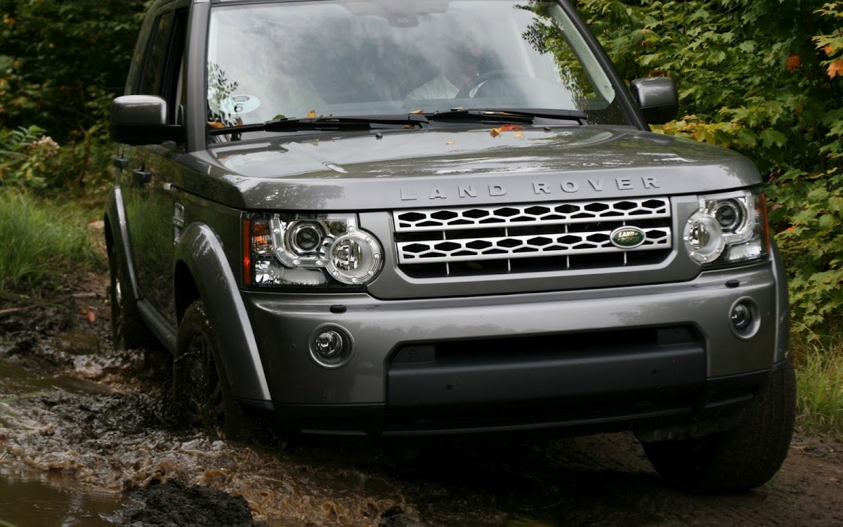 Mag HD Wallpapers: Land Rover LR4 Off Road