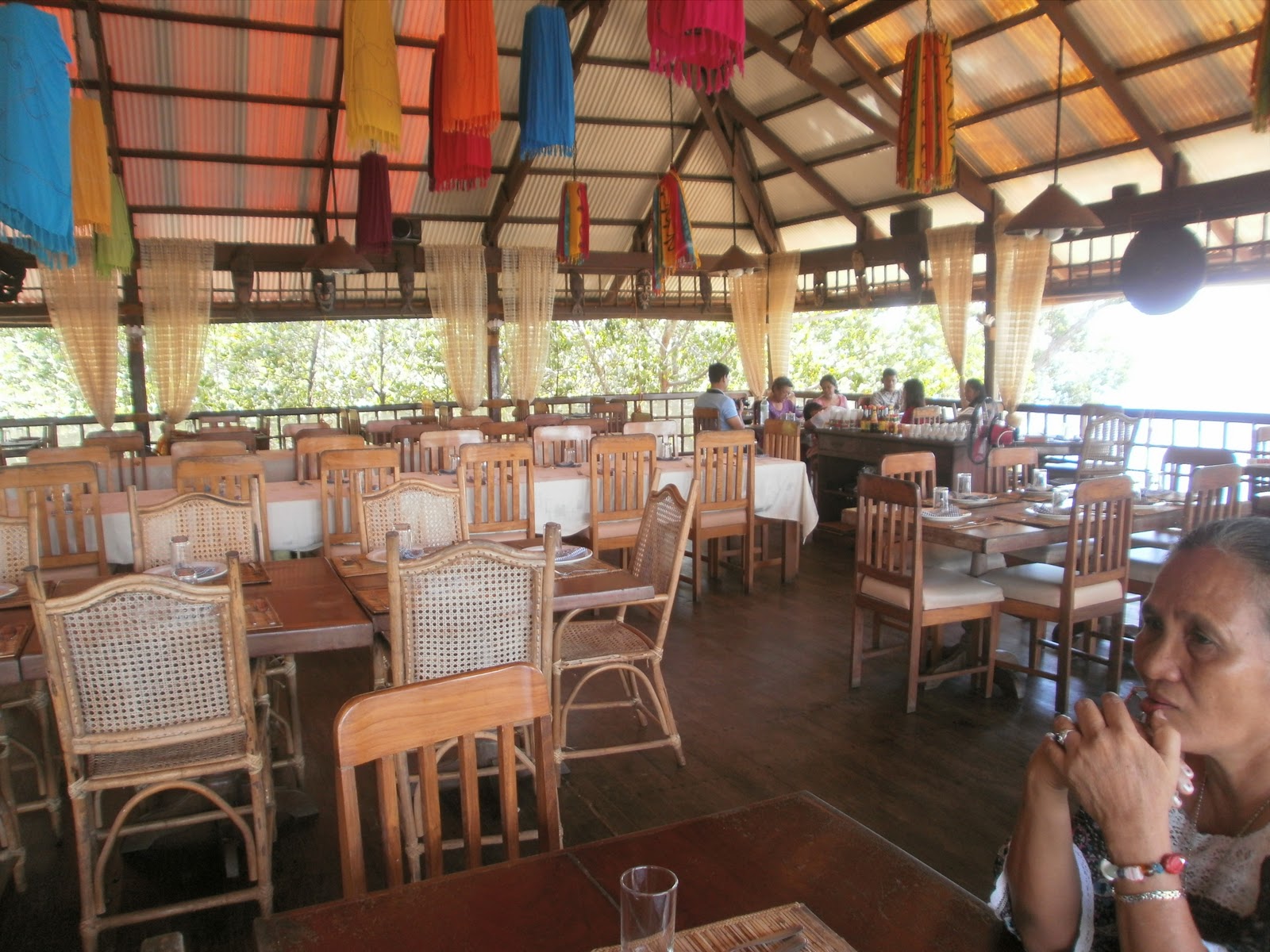 Fabulost Pinay: Badjao Seafront Restaurant