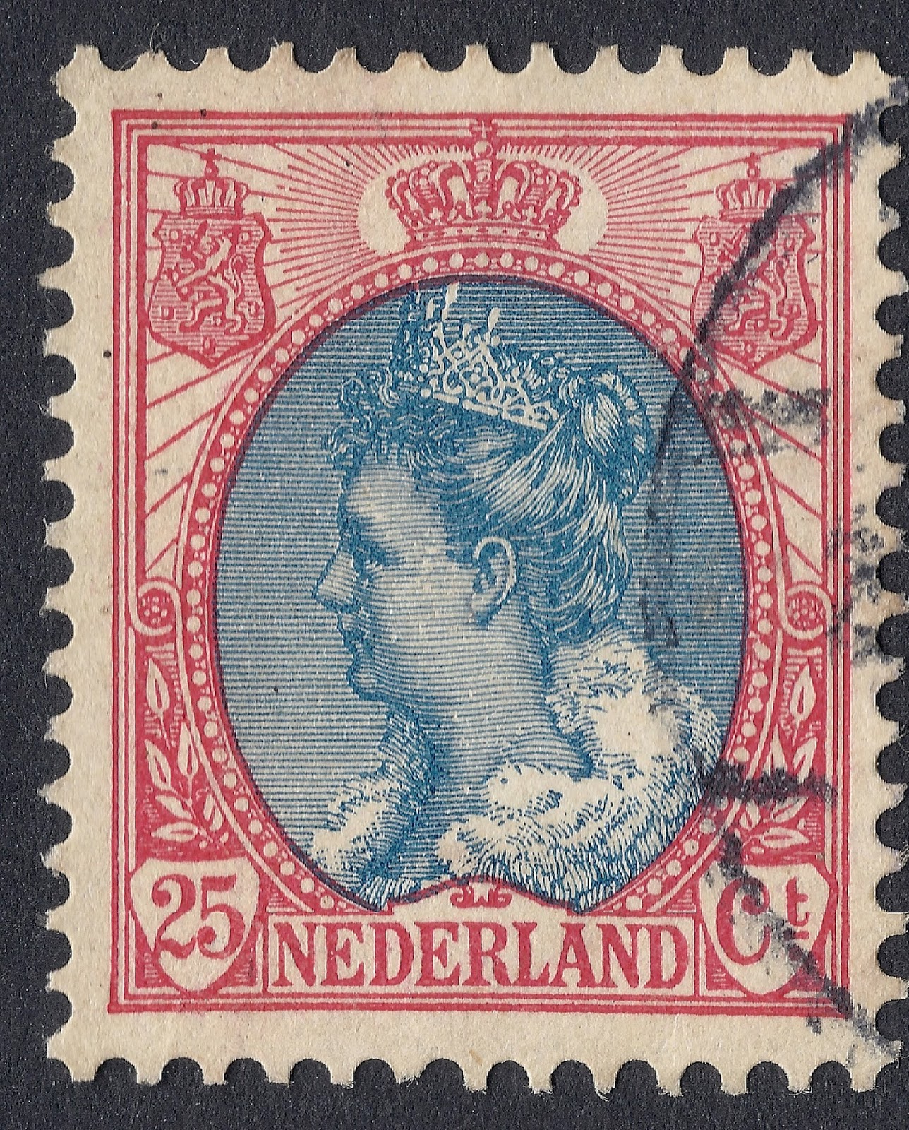 Dutch Philately: Sparkling tiara's on Dutch stamps