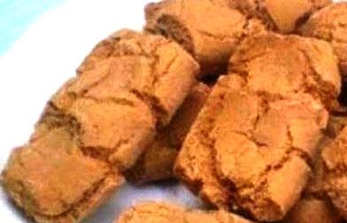 Kuliner Bunda Tercinta: Membuat Kue Kering Bagea Ala Rumahan