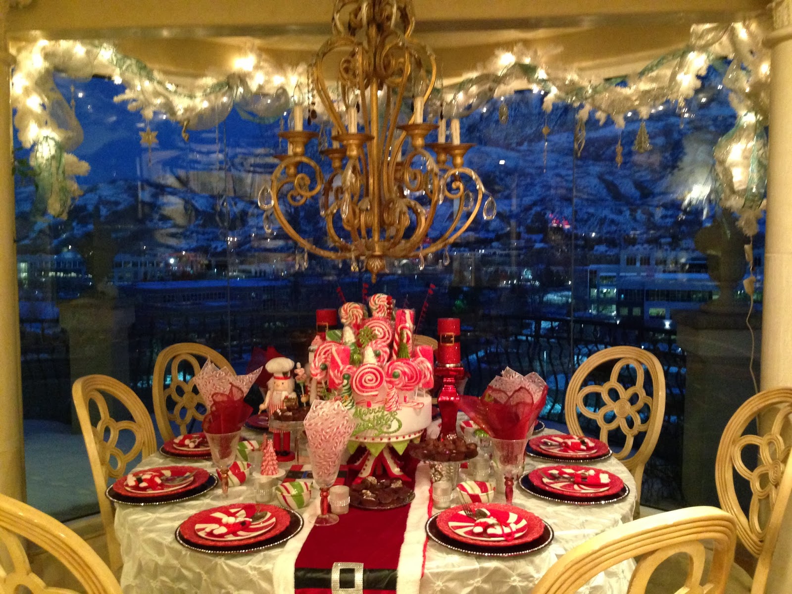 Candy Land Christmas Morning Table - Purple Chocolat Home