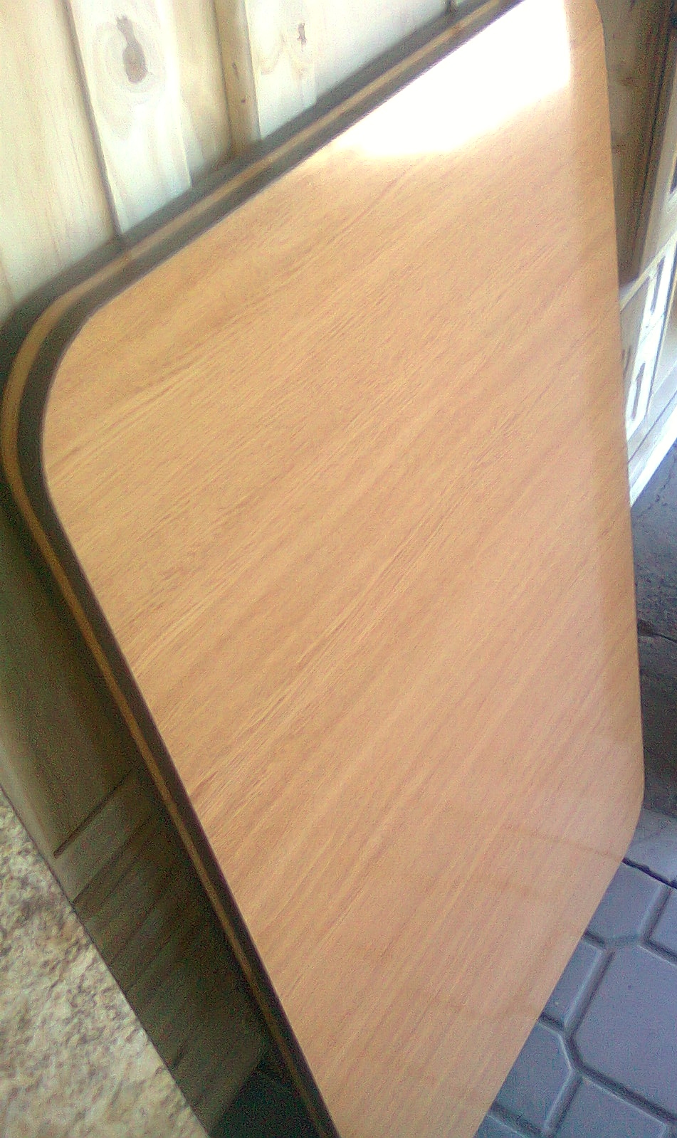 PICHON MUEBLES: Mesas de Formica Bases de Caño