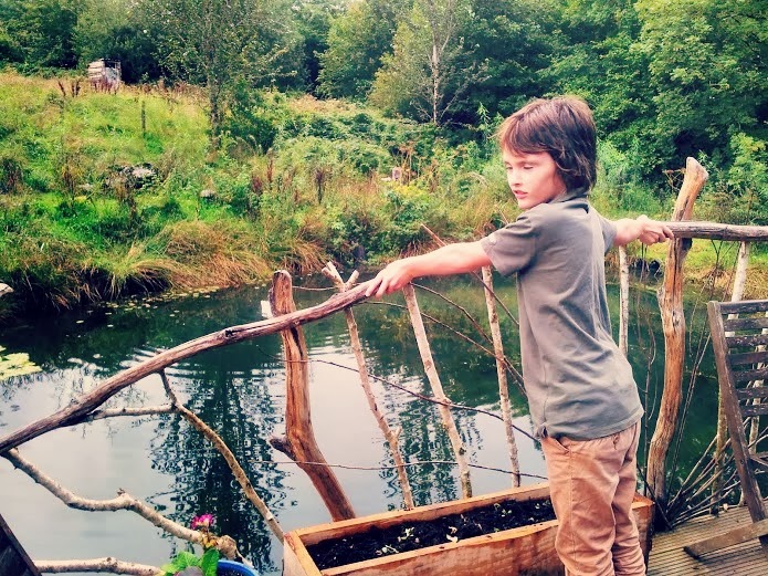 Our Visit to Charlie and Meg's Roundhouse - Diary of the Evans-Crittens