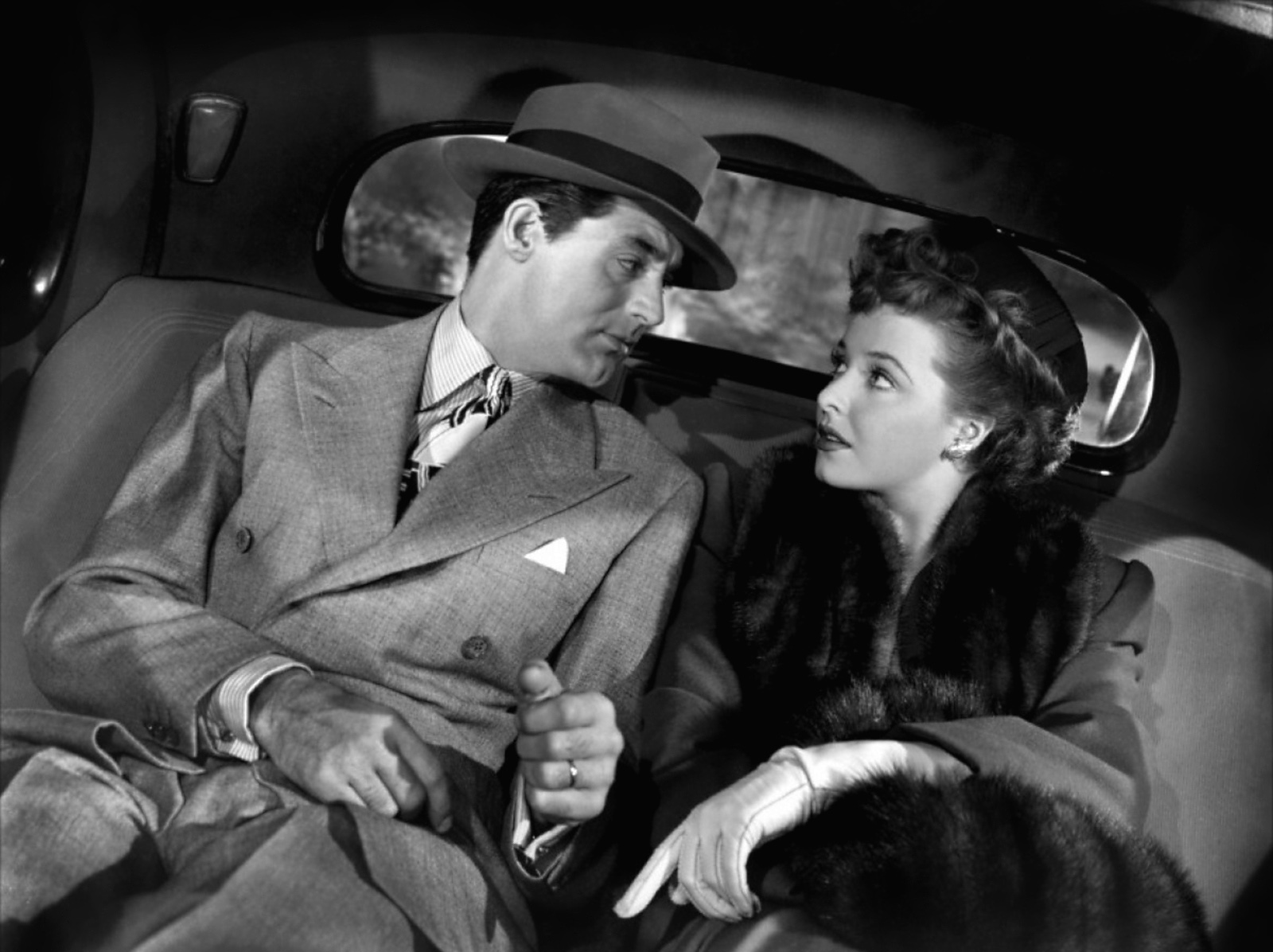 DAILY FILM DOSE: A Daily Film Appreciation and Review Blog: Mr. Lucky