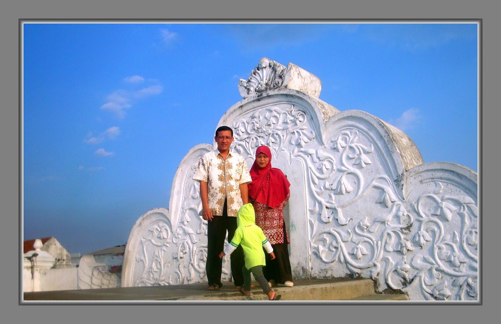 Firdaus Ubaidillah menjelajah Jawa, Madura, Bali, dan Lombok: PLENGKUNG ...