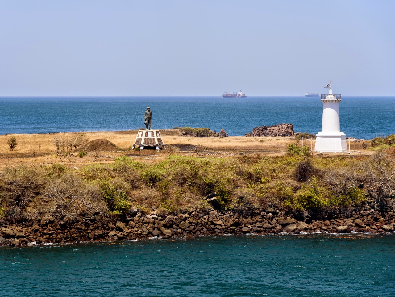 Dave and Val's Travel Blog: Inca Empire Cruise - Day 23 Corinto, Nicaragua