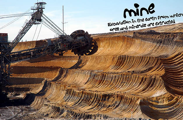 Mail Forward Collection : Biggest Vehicle : Bagger 293