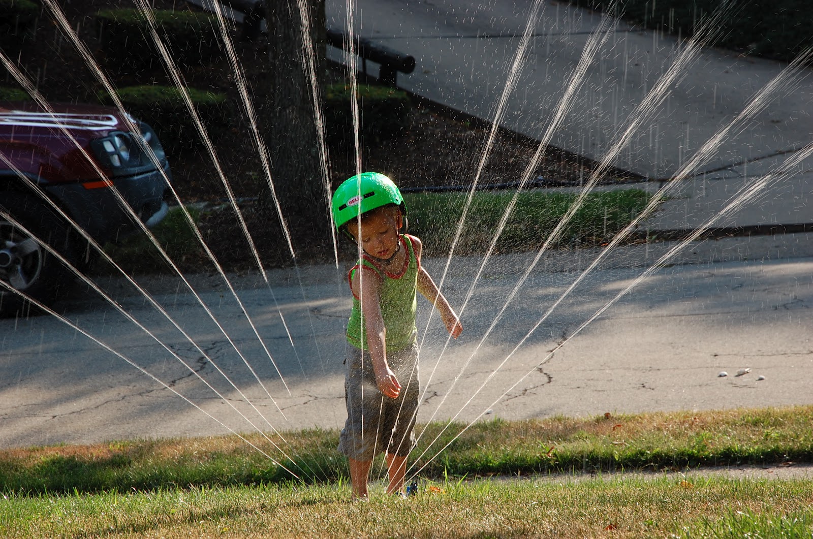 Homemade by Janine: Sprinkler fun