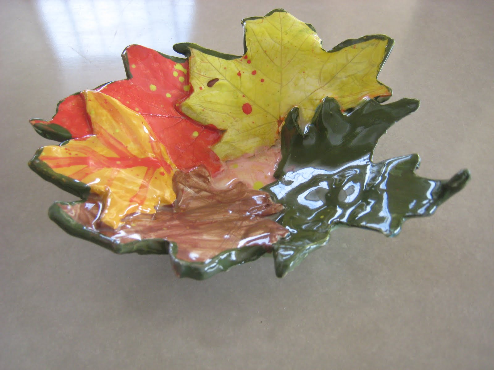 Children's Art Classes: Ceramic Leaf Bowls