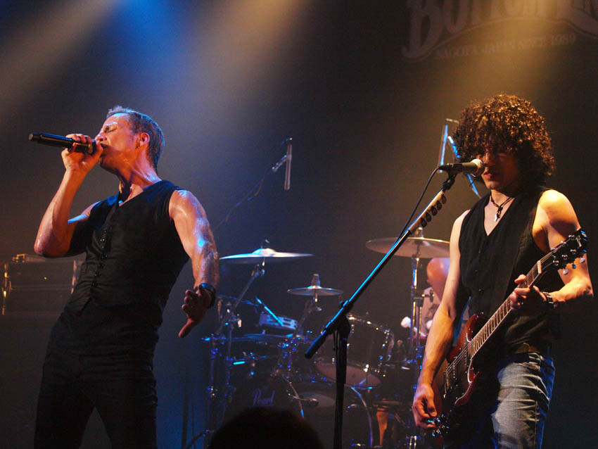 JAZZ & ROCK Blog by &Forest Music: Gary Cherone's Hurtsmile