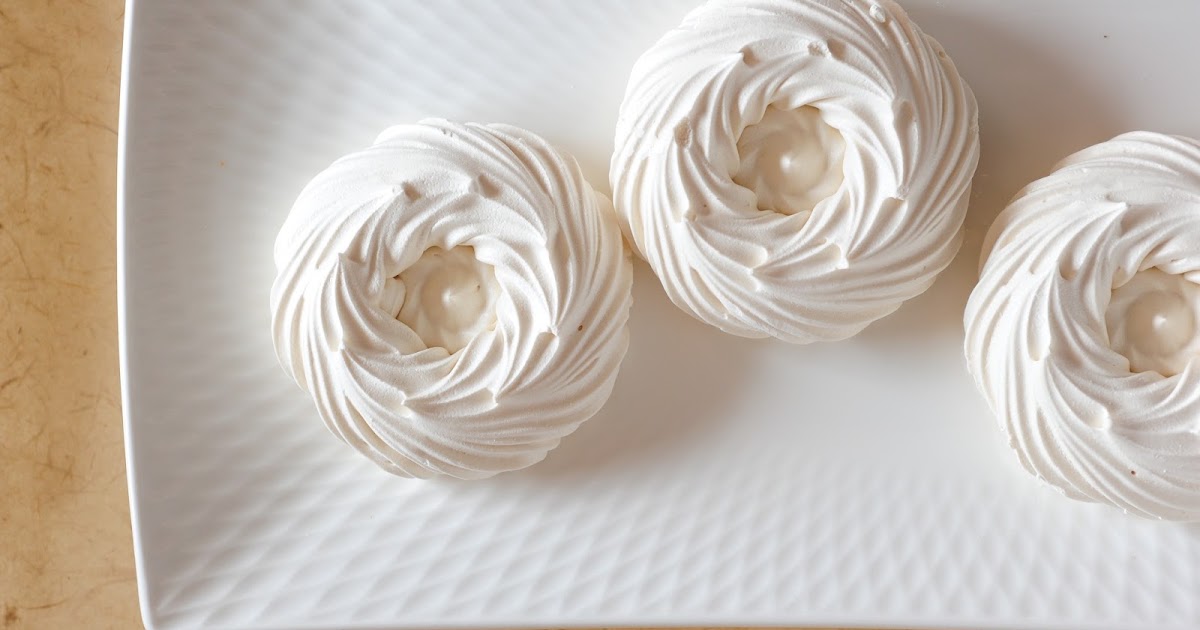Niloufer's Kitchen: Meringue Shells