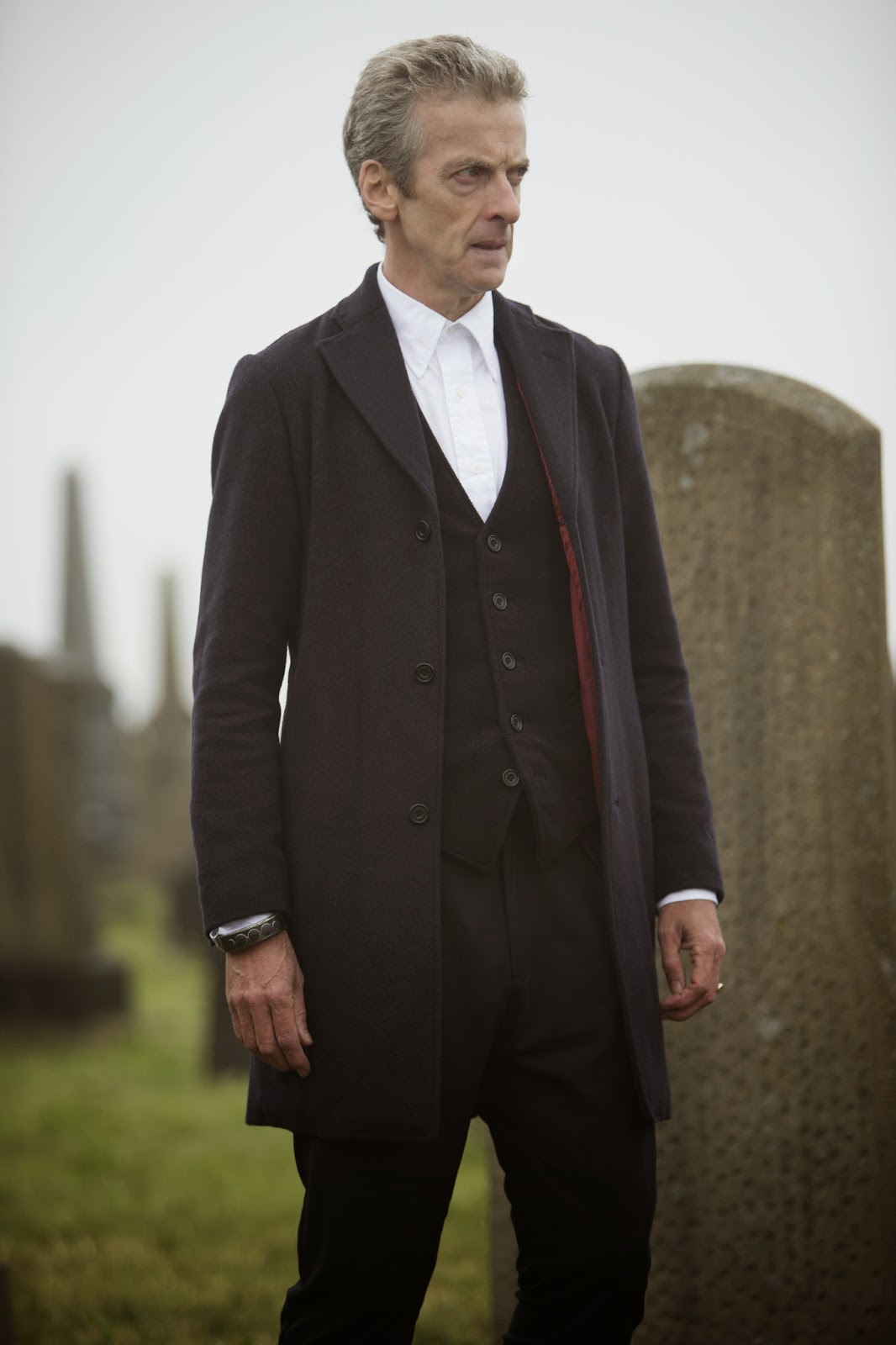 Making my 12th doctor costume: BBC promo pics - Death In Heaven