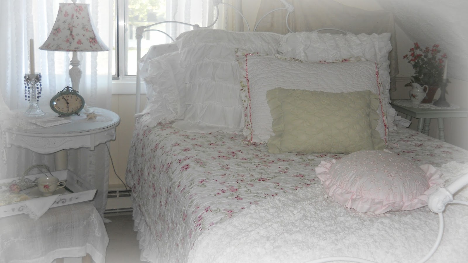 Lakehouse: My cluttered cottage.