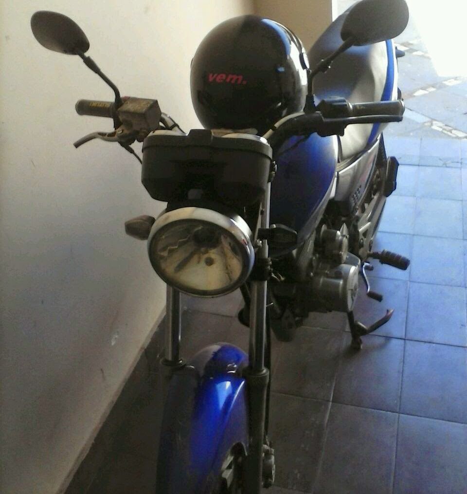 Vende-se uma moto Dayun 150, ano 2008