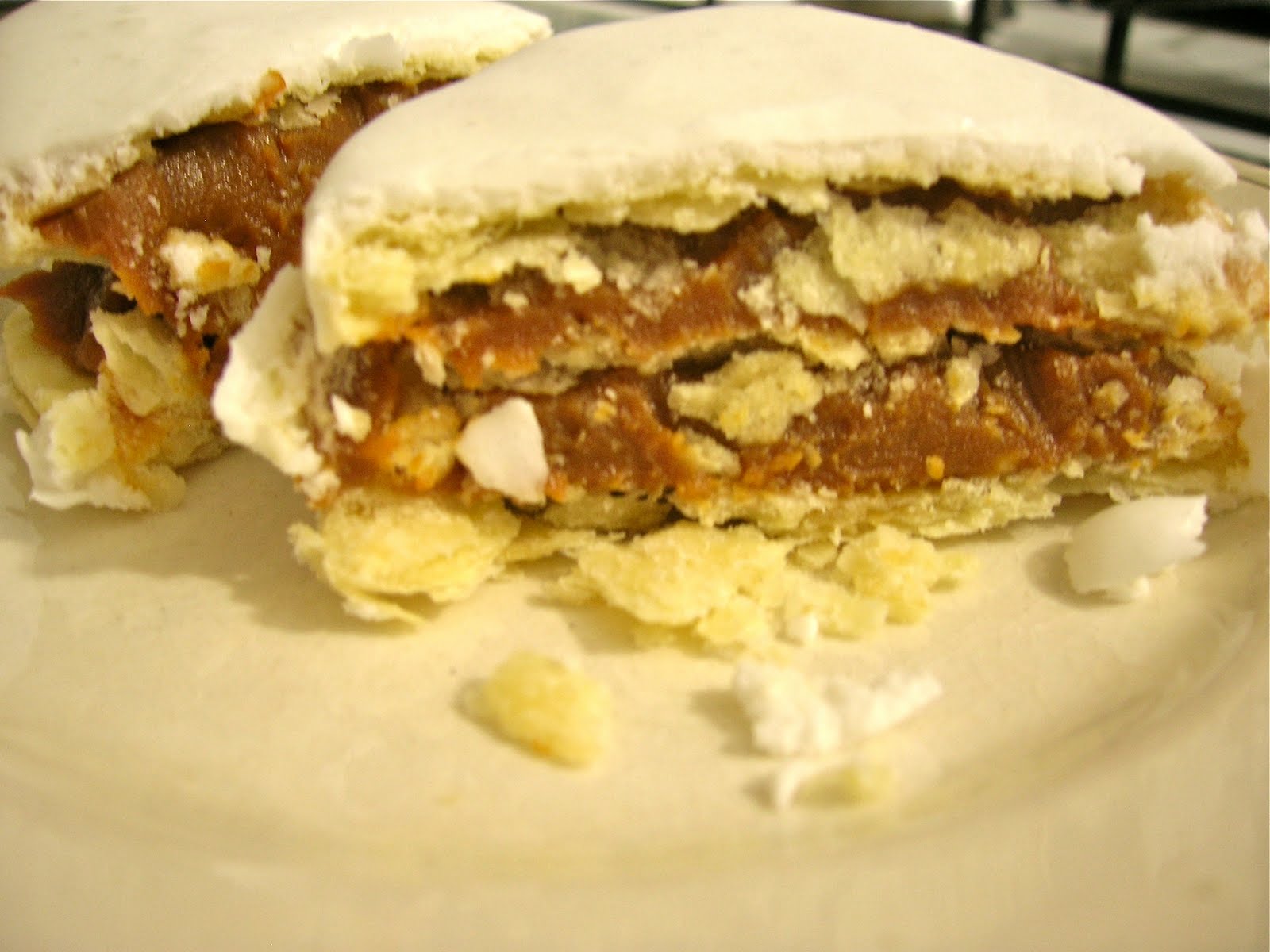 a domestic disturbance: Alfajores Santafesinos: Take 2