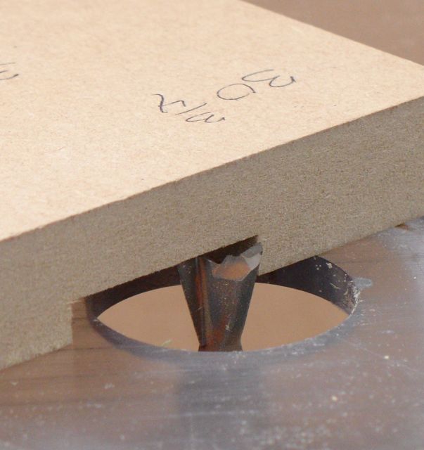 Woodworks by John: Tutorial: The Best Zero Clearance Plate Ever