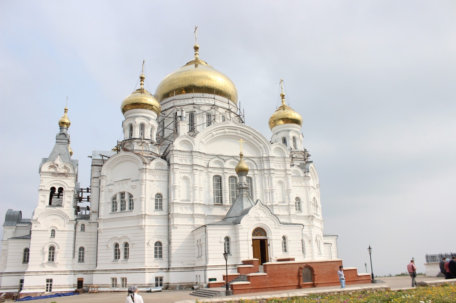 To Russia with Love...: White Mountain Monastery
