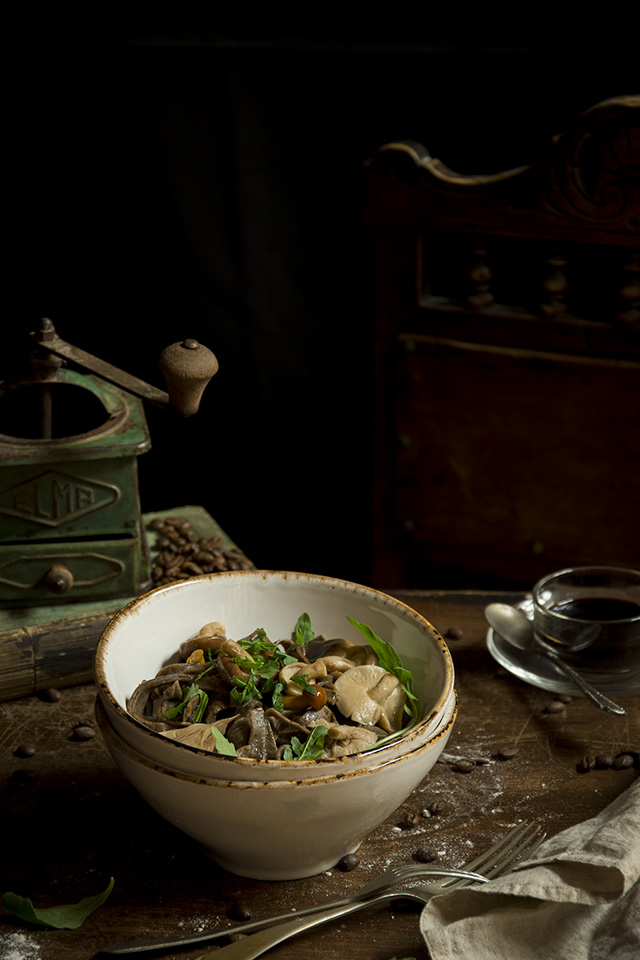 Contigo en la playa! : PASTA AL CAFÉ CON SETAS CONFITADAS