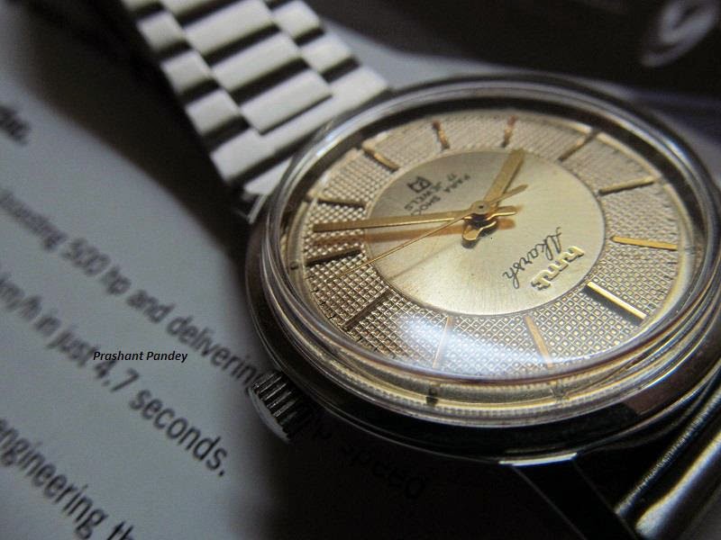 HMT Watches - Time keeper of Generations: HMT Akarsh - An attractive watch