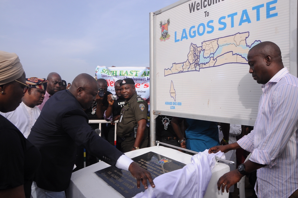 Photos: Gov. Ambode commissions light up Lagos project on Lagos ...