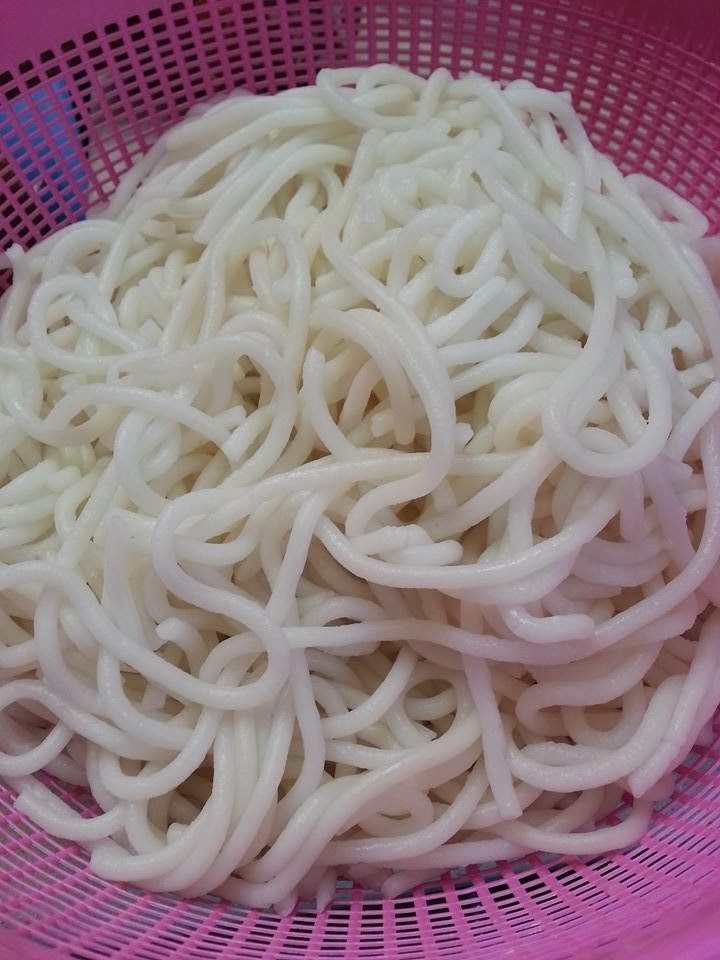 Di celah-celah kehidupan: Laksa beras homemade