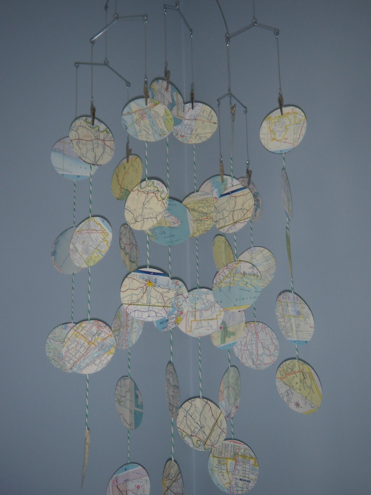 Lindy 411: DIY: Mobile for the Nursery